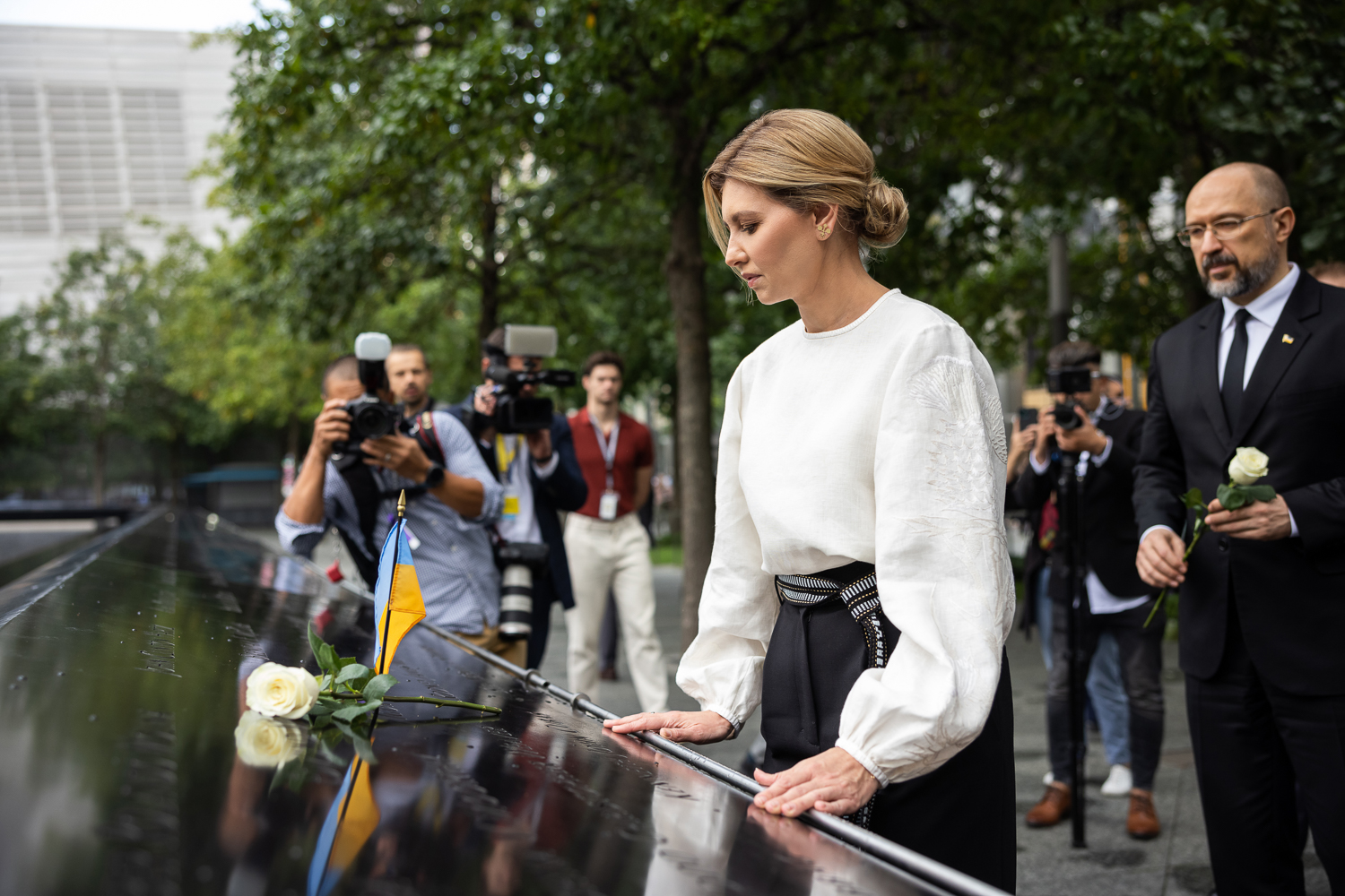 First Lady of Ukraine visited the 9/11 Memorial and the Ukrainian ...