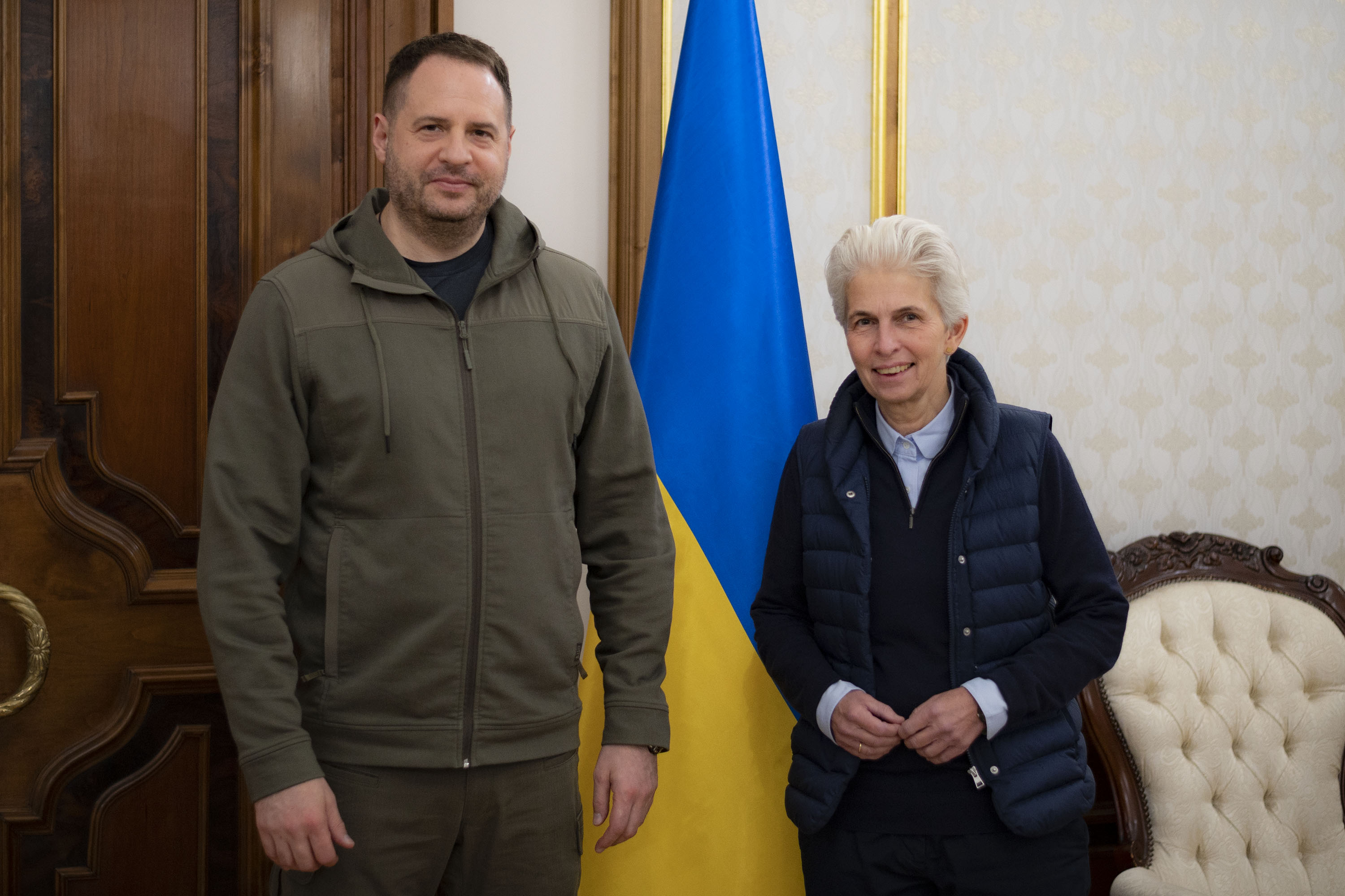 Andriy Yermak discusses security assistance to Ukraine with chair of ...