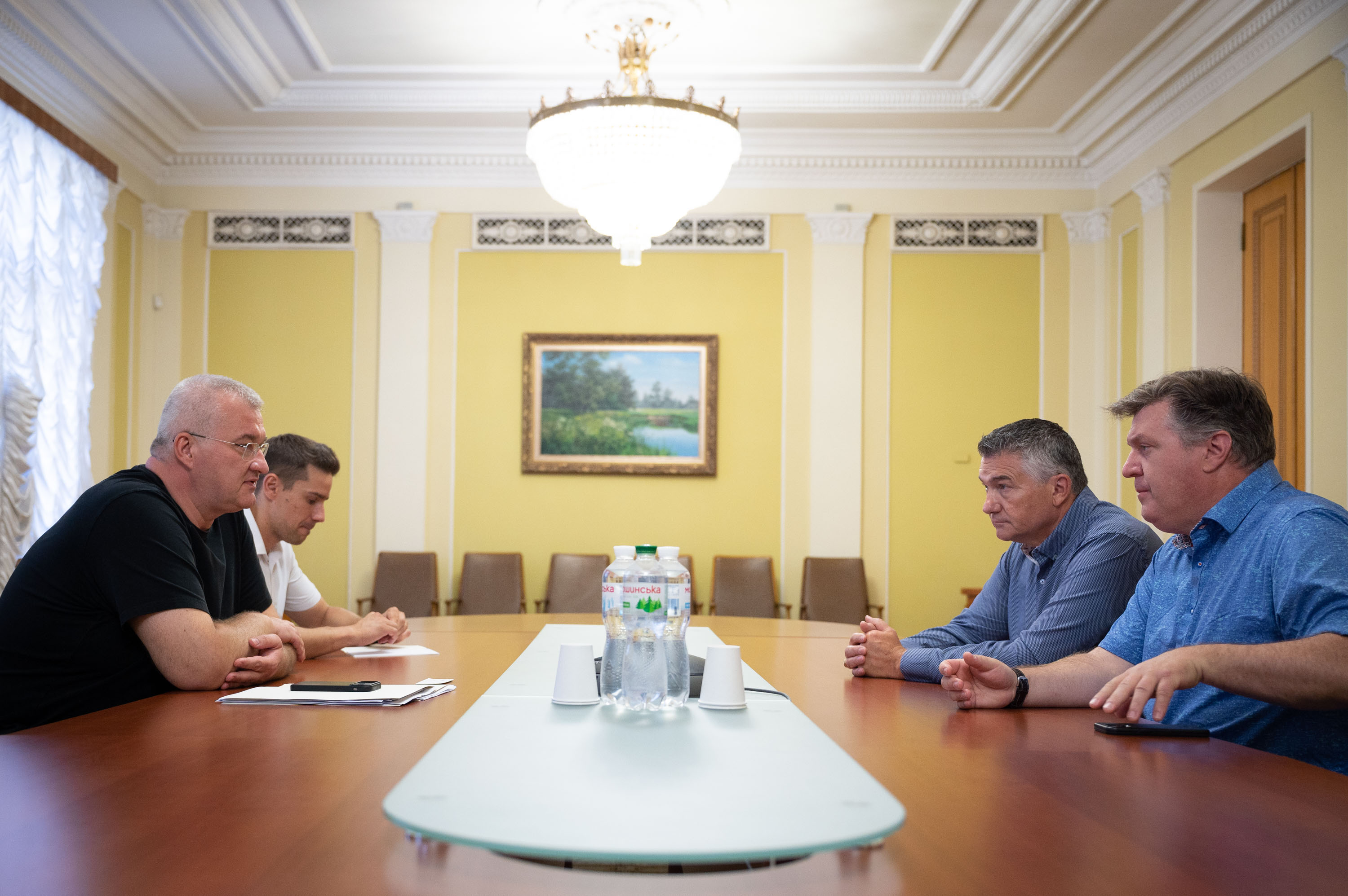 Andrii Sybiha met with Canadian MPs — Official website of the President ...