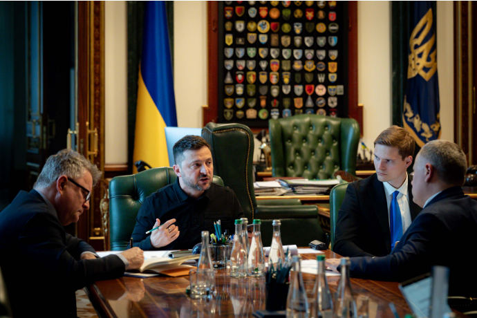 Volodymyr Zelenskyy and Keir Starmer Discussed Preparations for ...